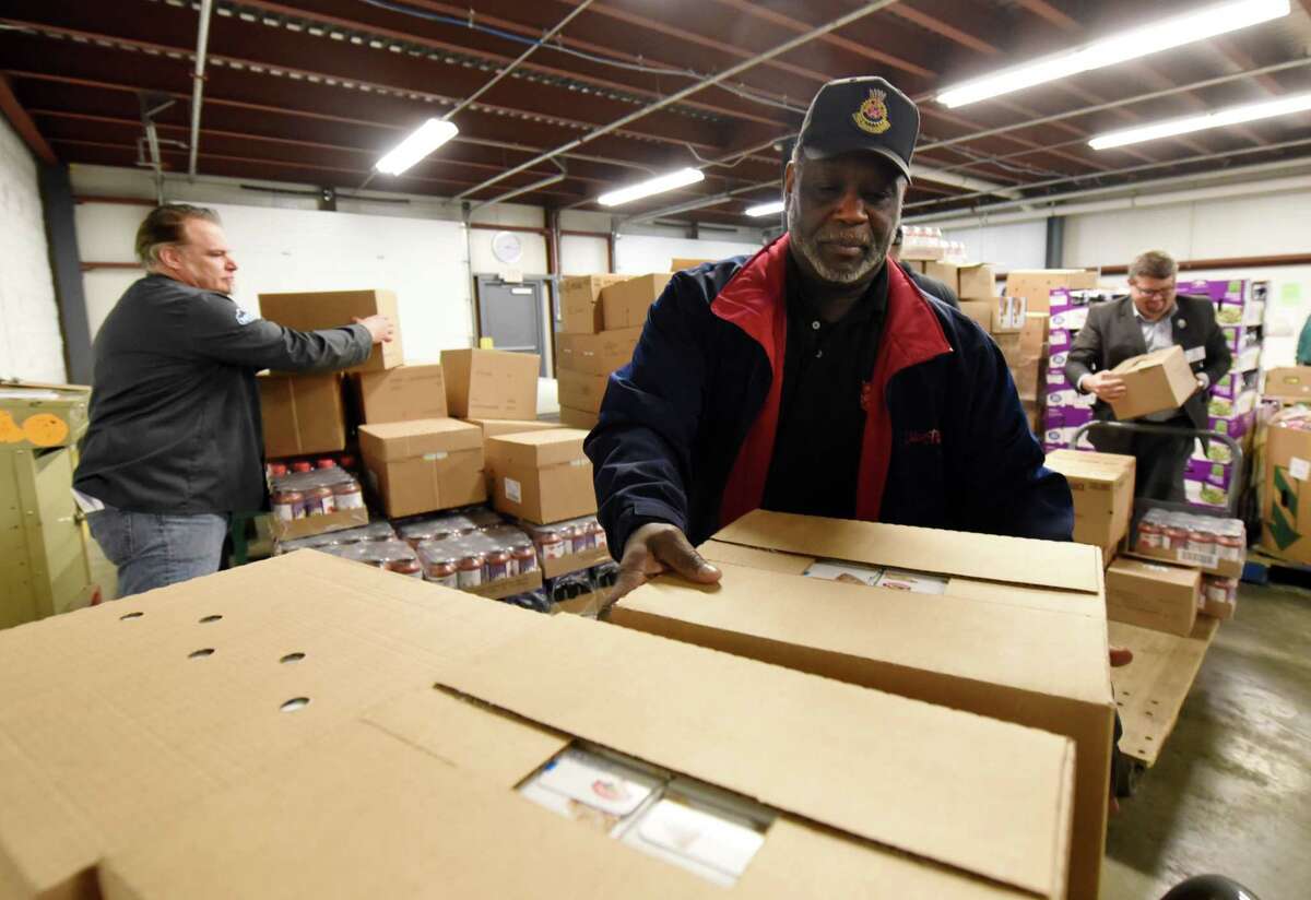 Photos: New distribution dock at food bank