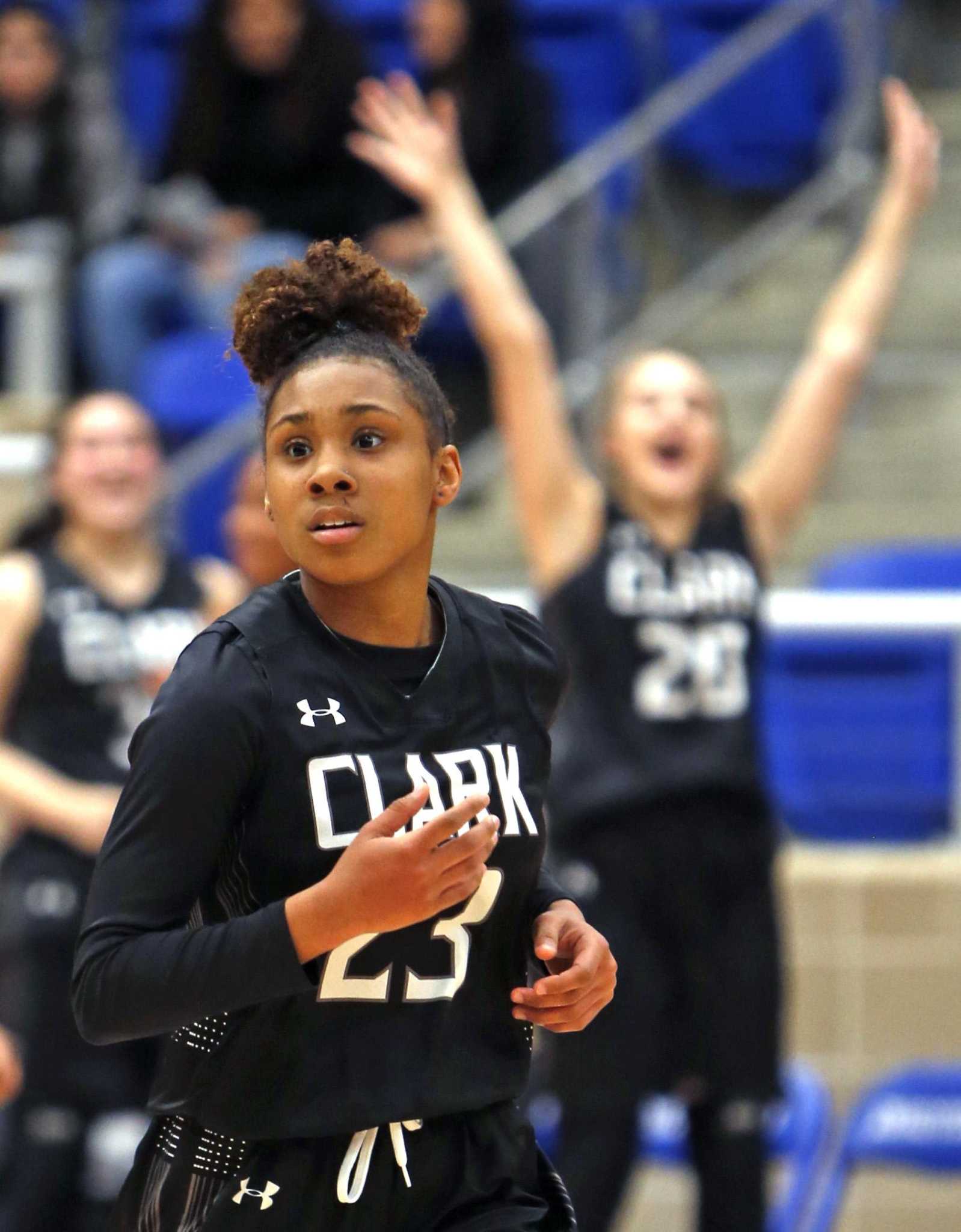 Strong finish carries Clark into the regional semifinals