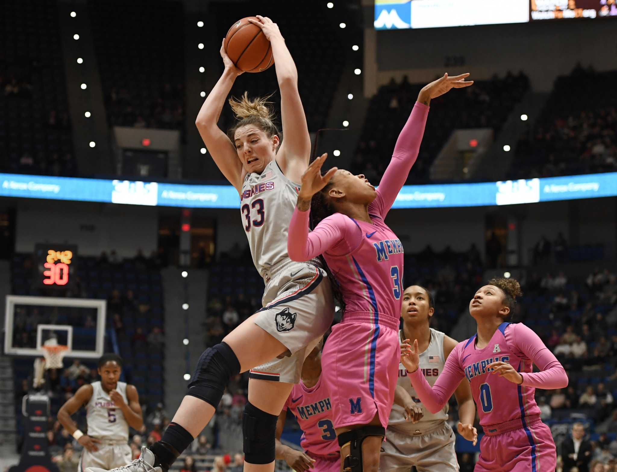 Samuelson’s hot shooting carries UConn women past Memphis