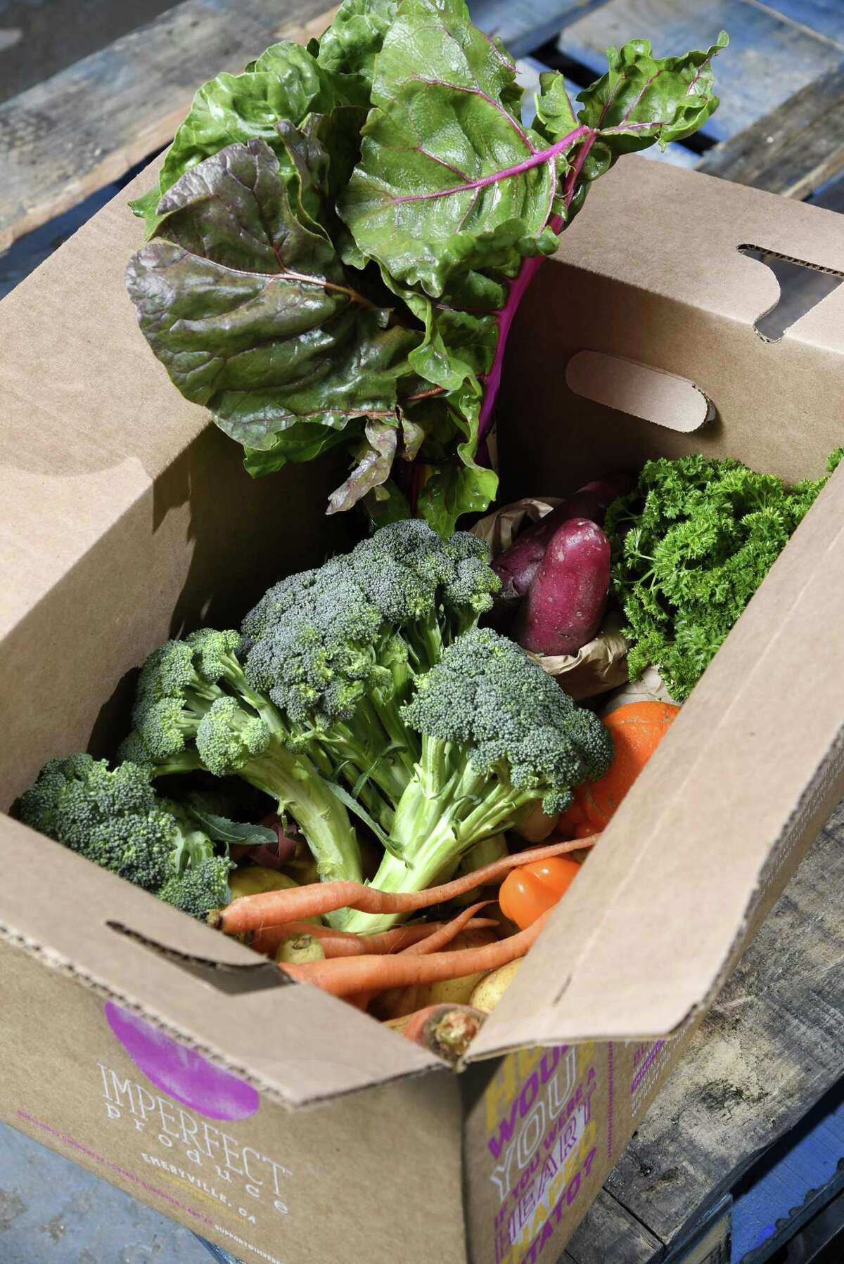 Imperfect Produce starts selling ‘ugly’ fruits, veggies in Houston