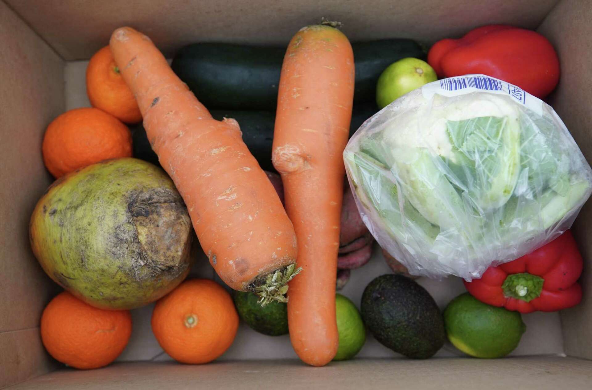 Imperfect Produce starts selling ‘ugly’ fruits, veggies in Houston