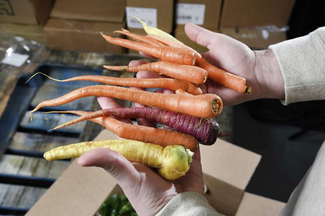 Imperfect Produce starts selling ‘ugly’ fruits, veggies in Houston