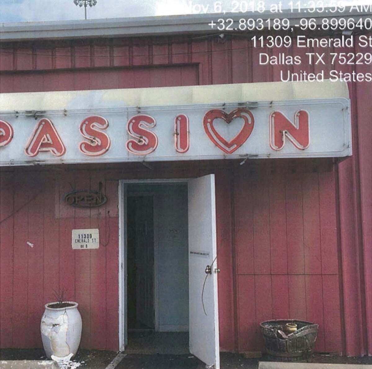 Photos Inside Texas Brothel Show Sex Trafficking Victims Bleak Living Conditions Authorities Say