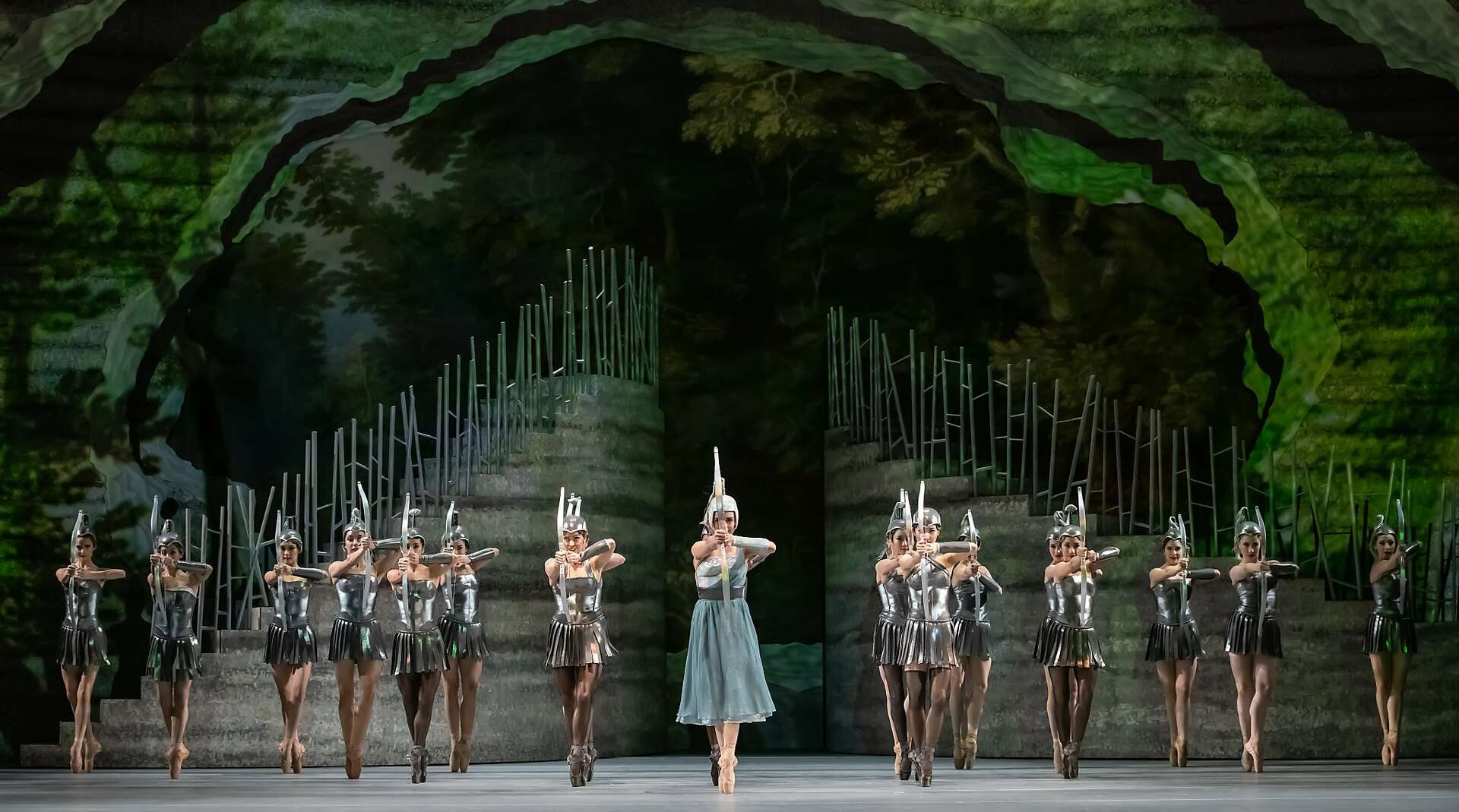 Review: Houston Ballet’s ‘Sylvia’ a beautiful extravagance