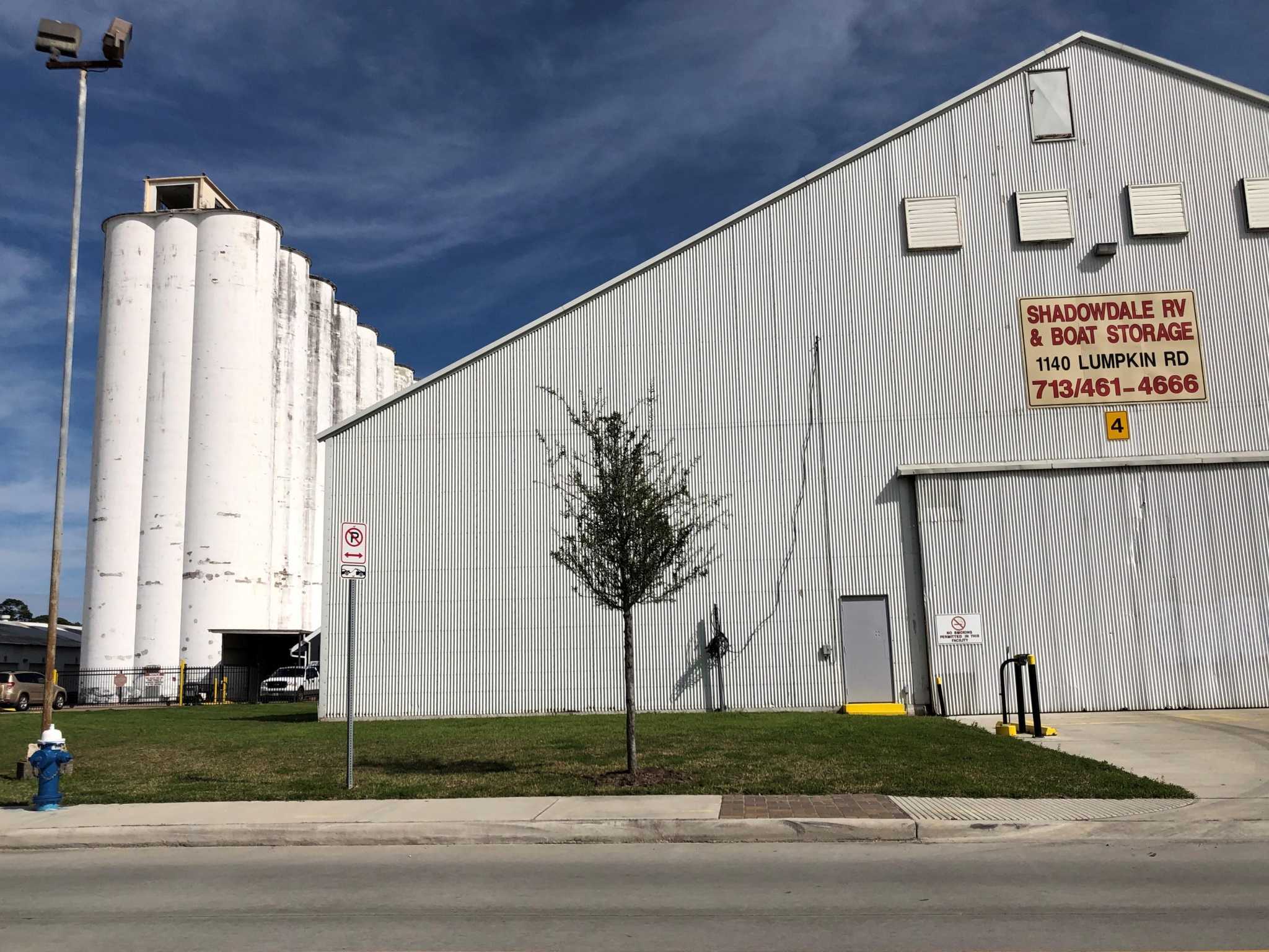 Hope City Church aiming for west Houston silos property as new home