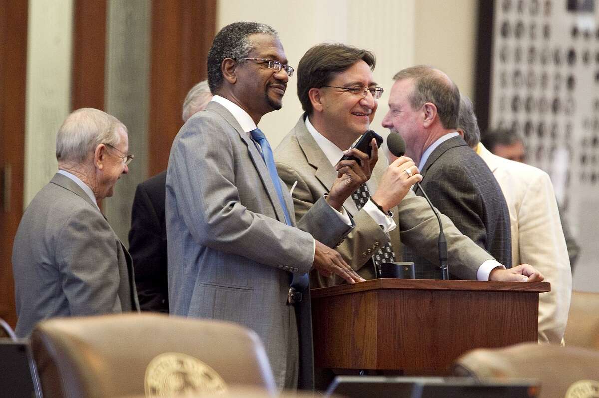 Houston lawmaker seeks to curtail no-knock raids