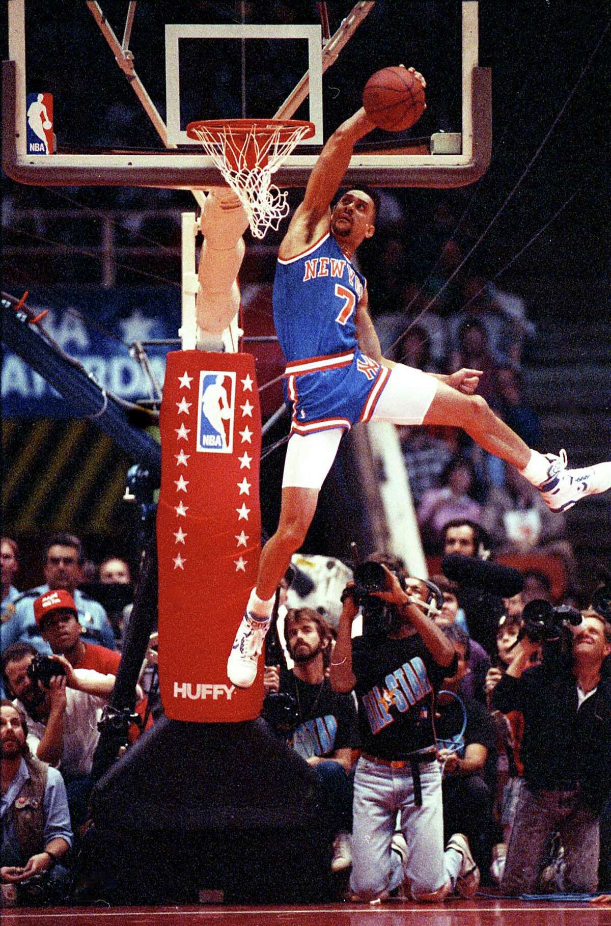 NBA All-Stars and a big freeze defined Houston in February 1989