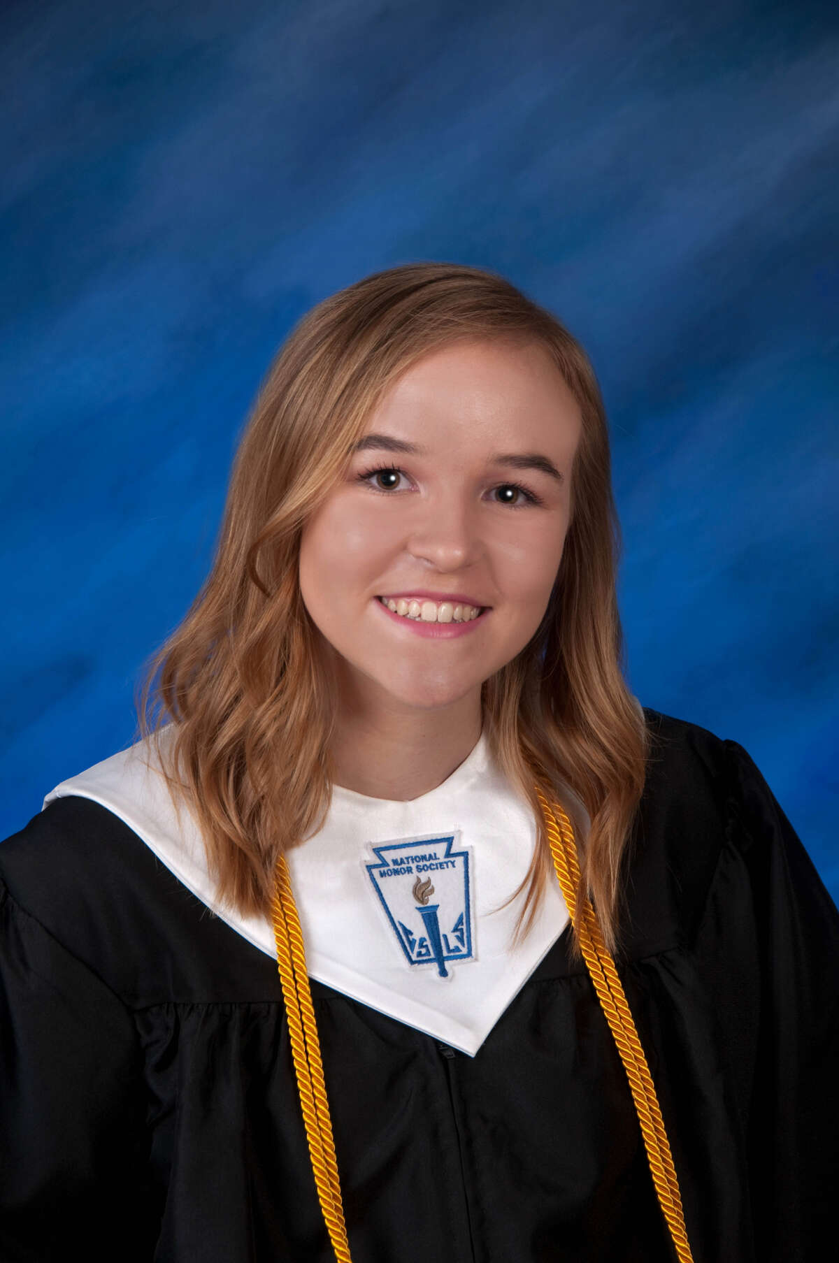 PCA student recognized with service award