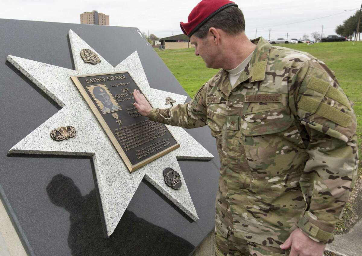 A march for fallen heroes starts in San Antonio