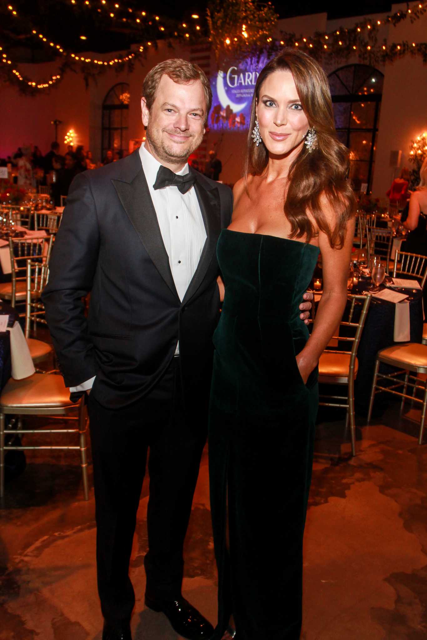 Lester Smith surprises fellow wildcatter Russell Gordy with $2.5 ...