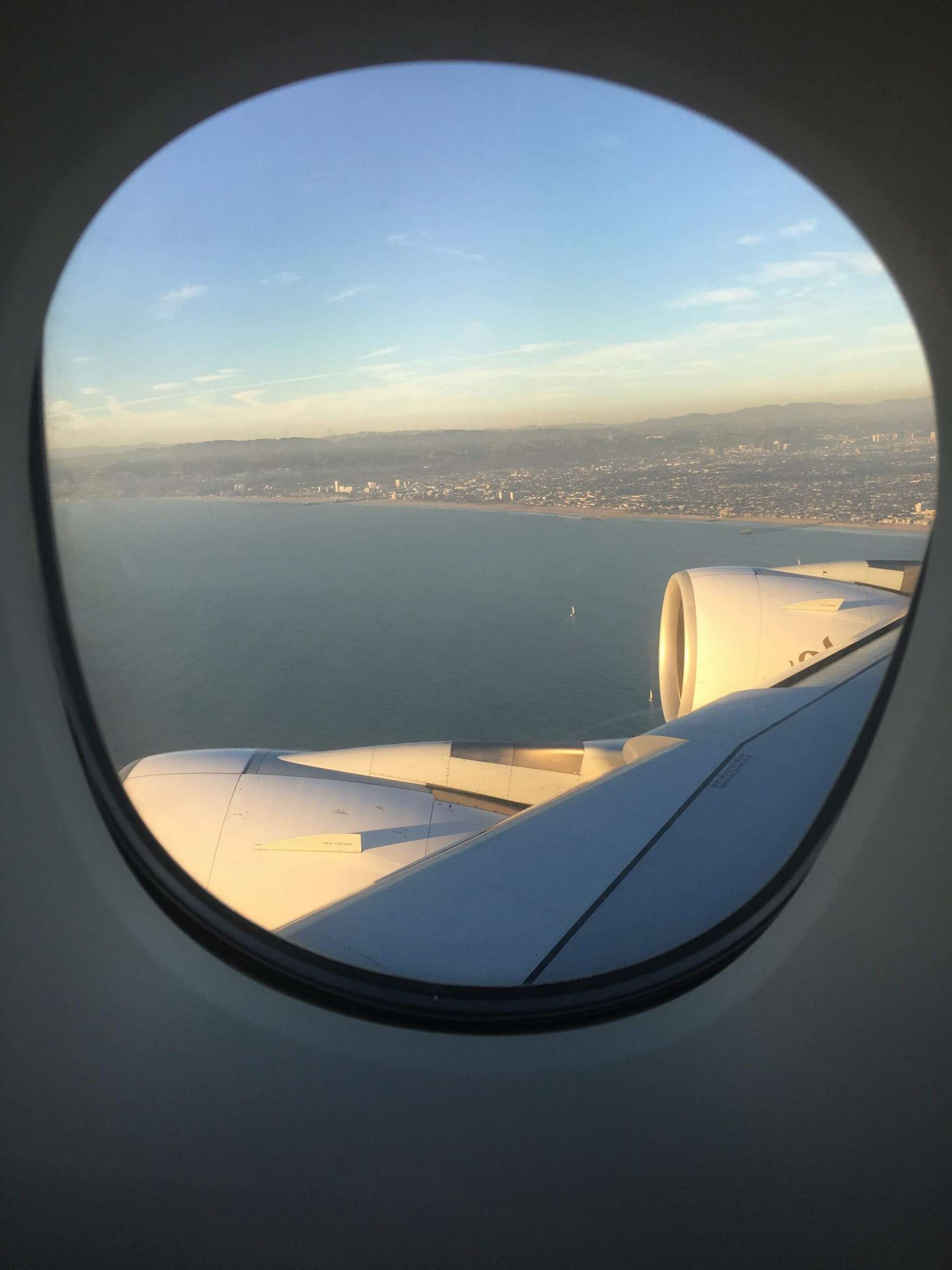 What it's like to fly Emirates business class