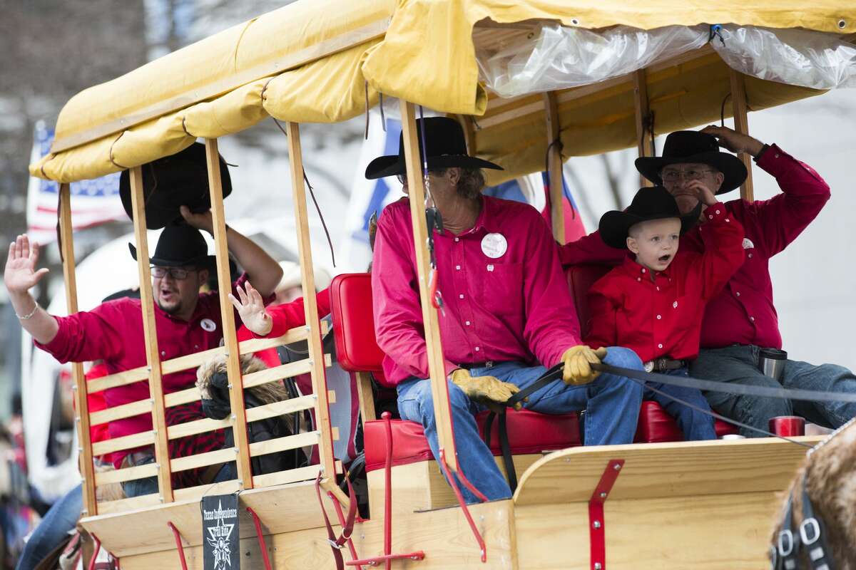 Houston Rodeo tradition kicks off with parade