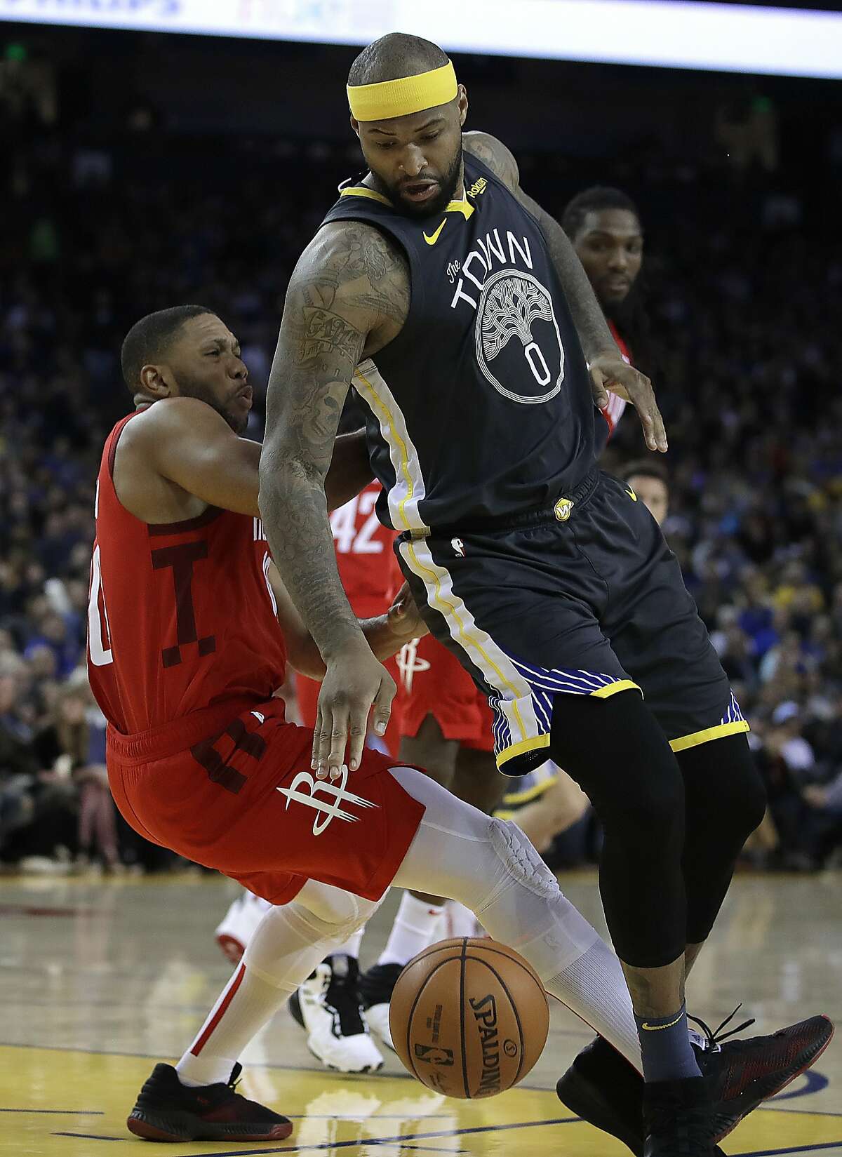 DeMarcus Cousins can’t find his rhythm for Warriors