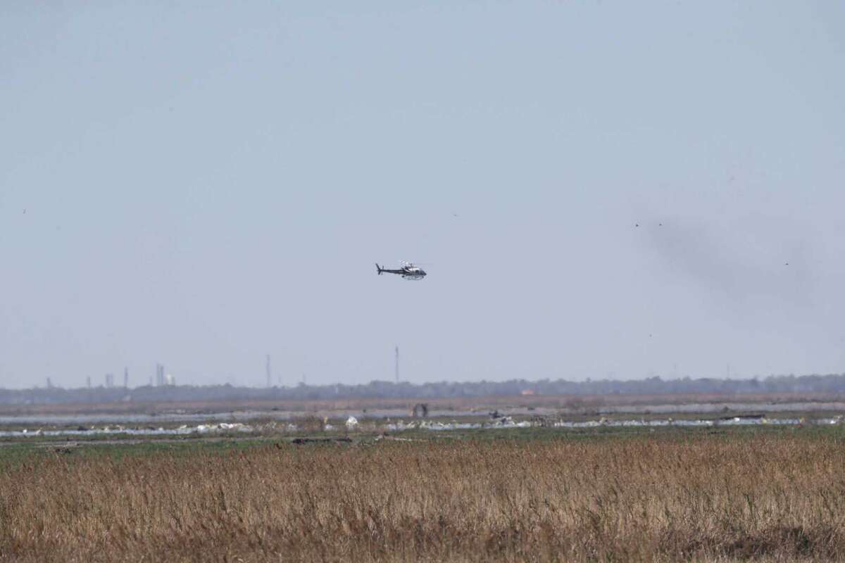 Search continues for body at plane crash site