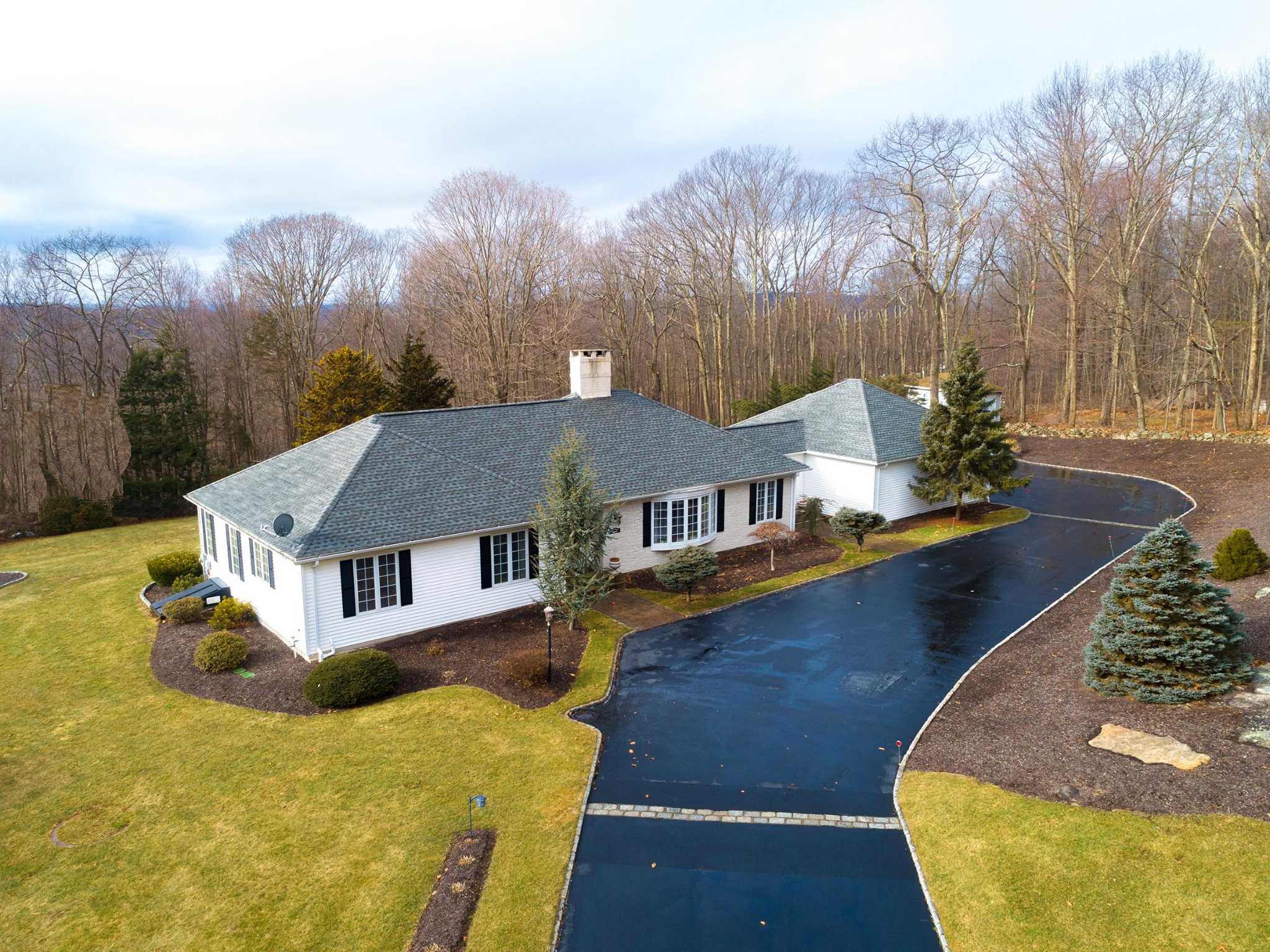 What You Can Buy: Sprawling Oxford ranch is set on a 5 private acres