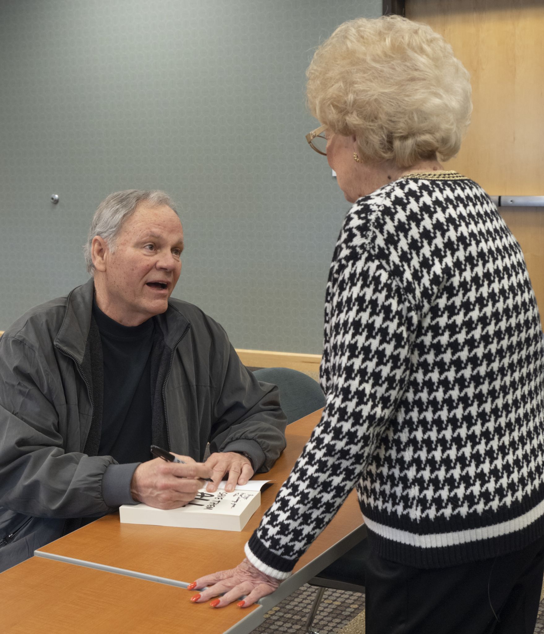 Former MC coach Stone promotes book, shares memories