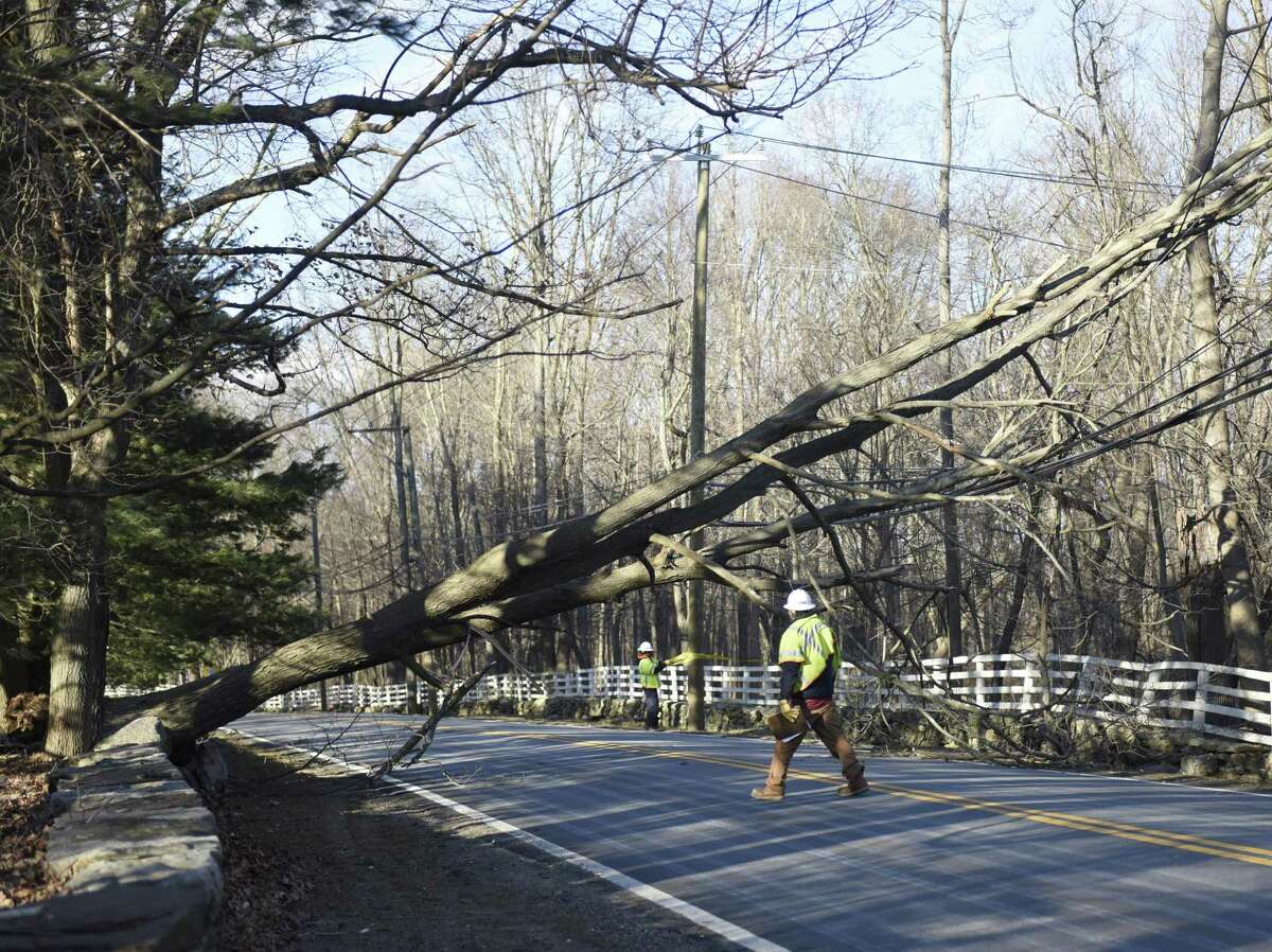 More Than 1 200 Still Without Power In Ct
