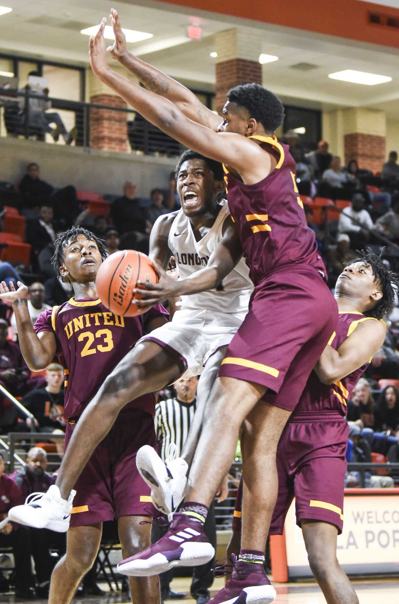 George Ranch advances to regional tournament after defeating United