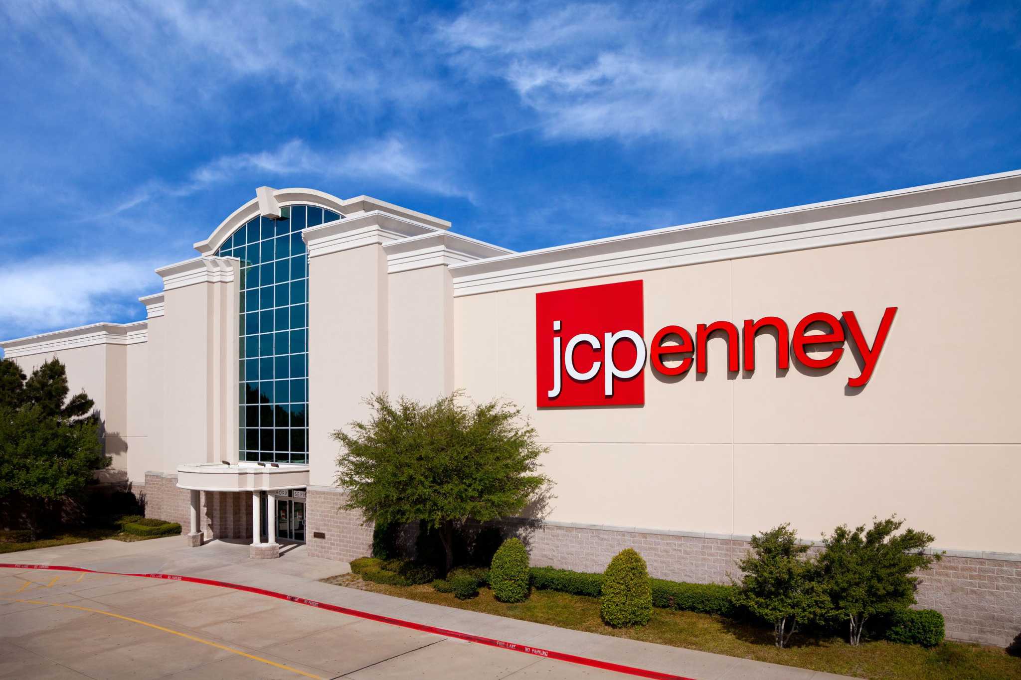 JCPenney closes more stores as sales deteriorate