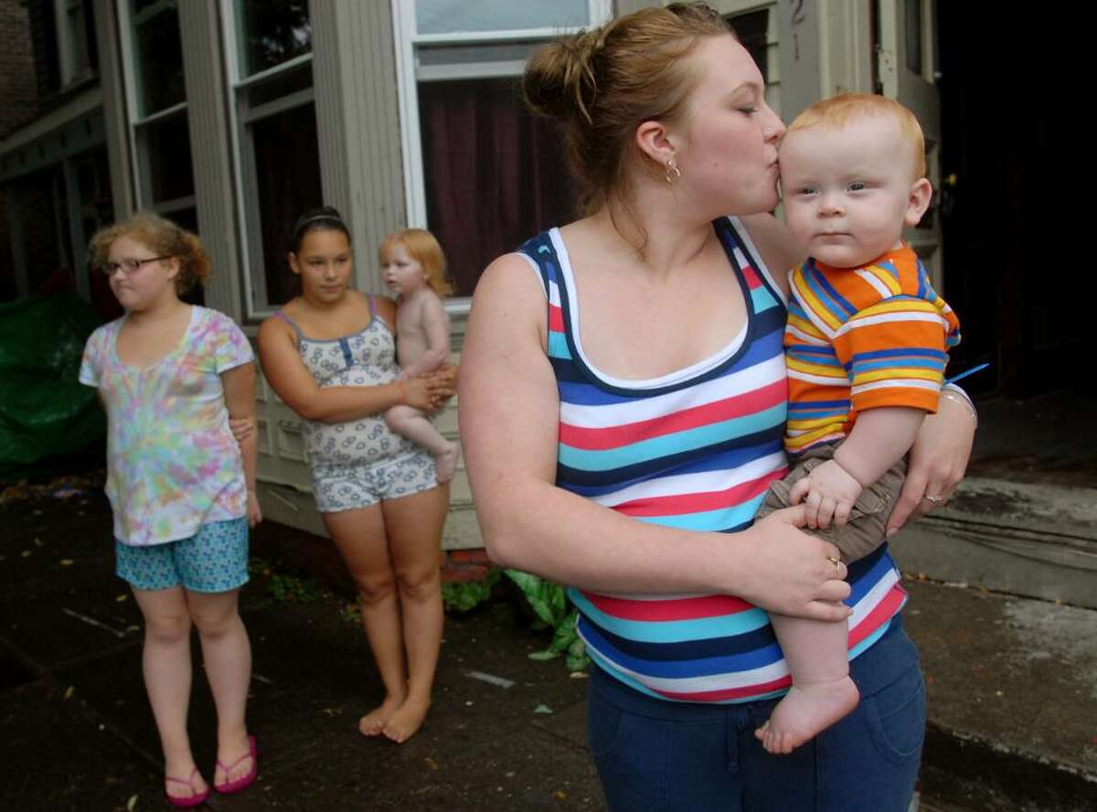 Frantic cries, fast steps and a little life saved