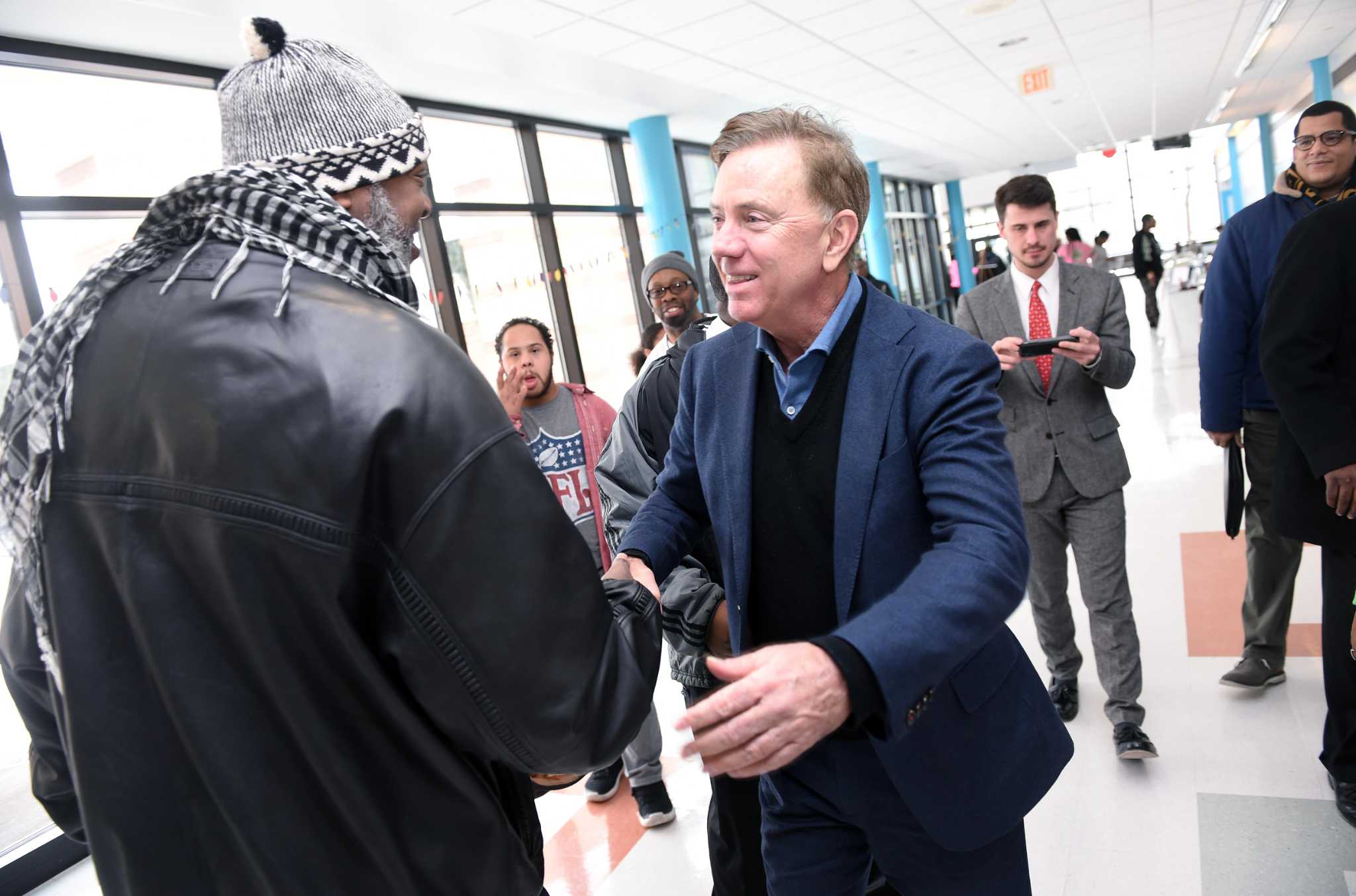 Hugh Bailey: On Connecticut school consolidation, don’t go halfway