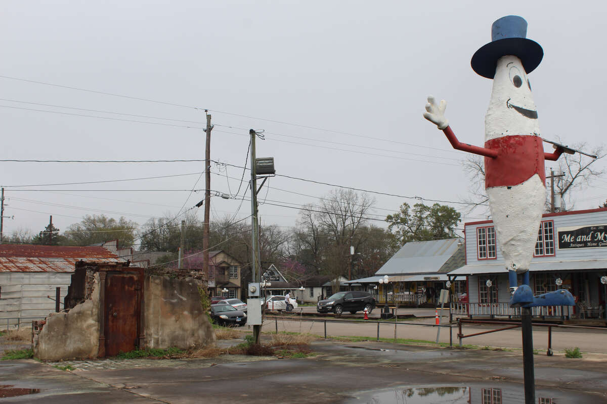 Antique vault in downtown Tomball explained, mascot statue too