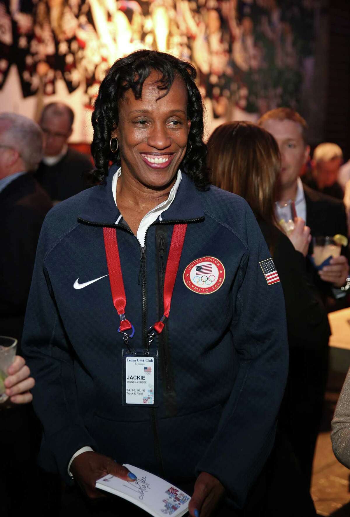 Jackie Joyner-Kersee serves as honorary Aurora Games captain