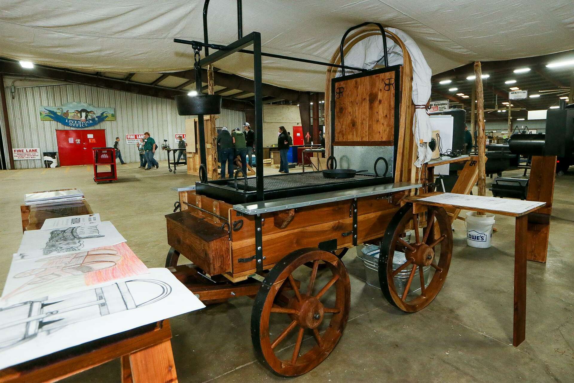 Youth pitbuilders showcase their handmade pits that rival the pros at ...