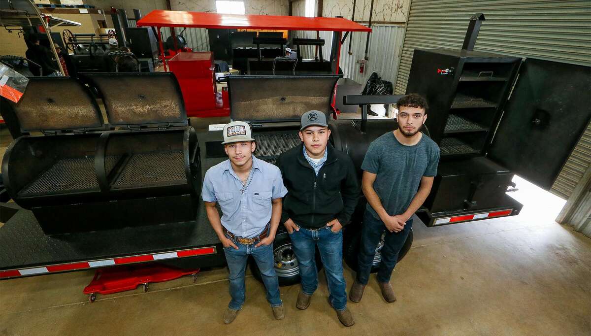 Youth pitbuilders showcase their handmade pits that rival the pros at ...