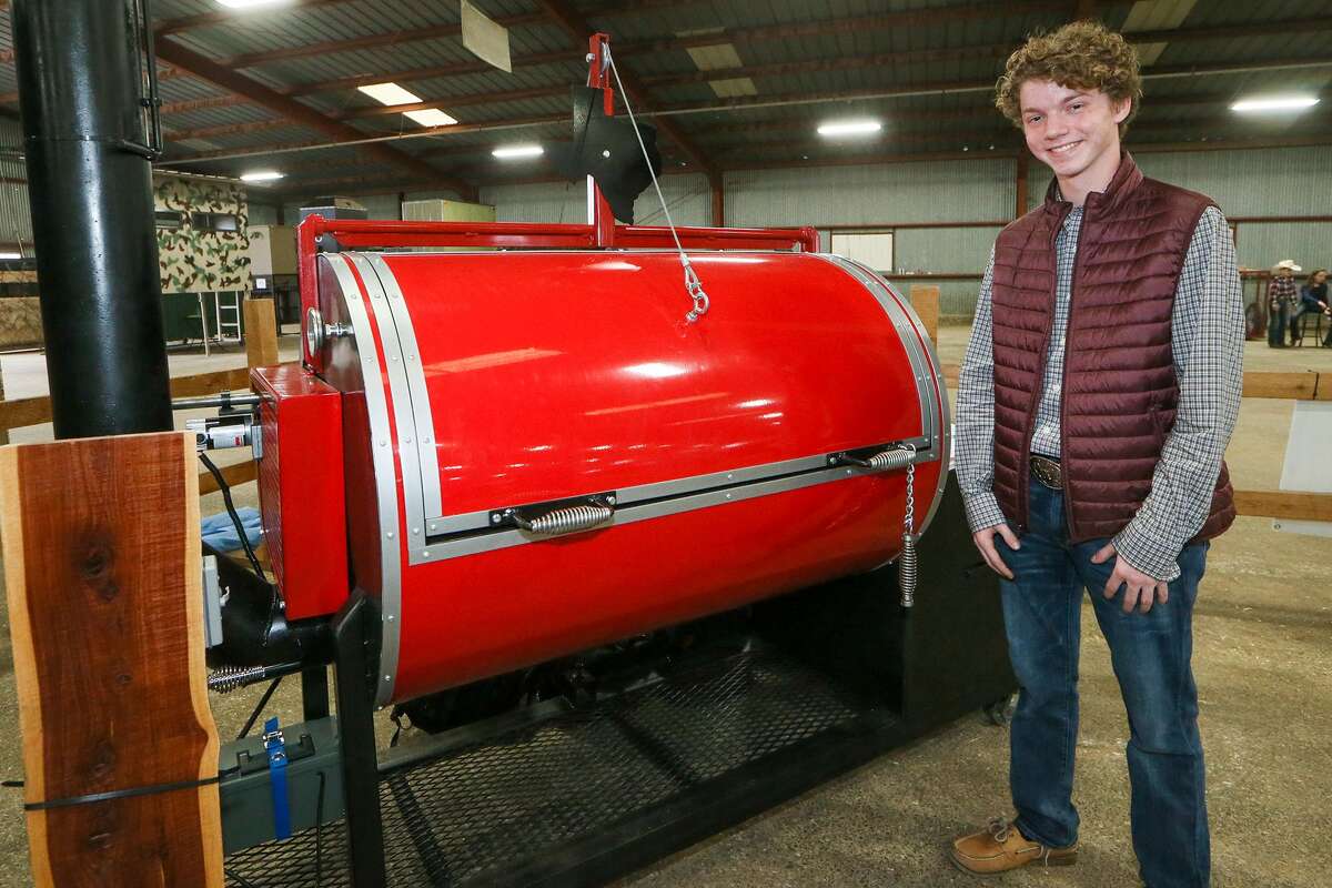 Youth pitbuilders showcase their handmade pits that rival the pros at ...