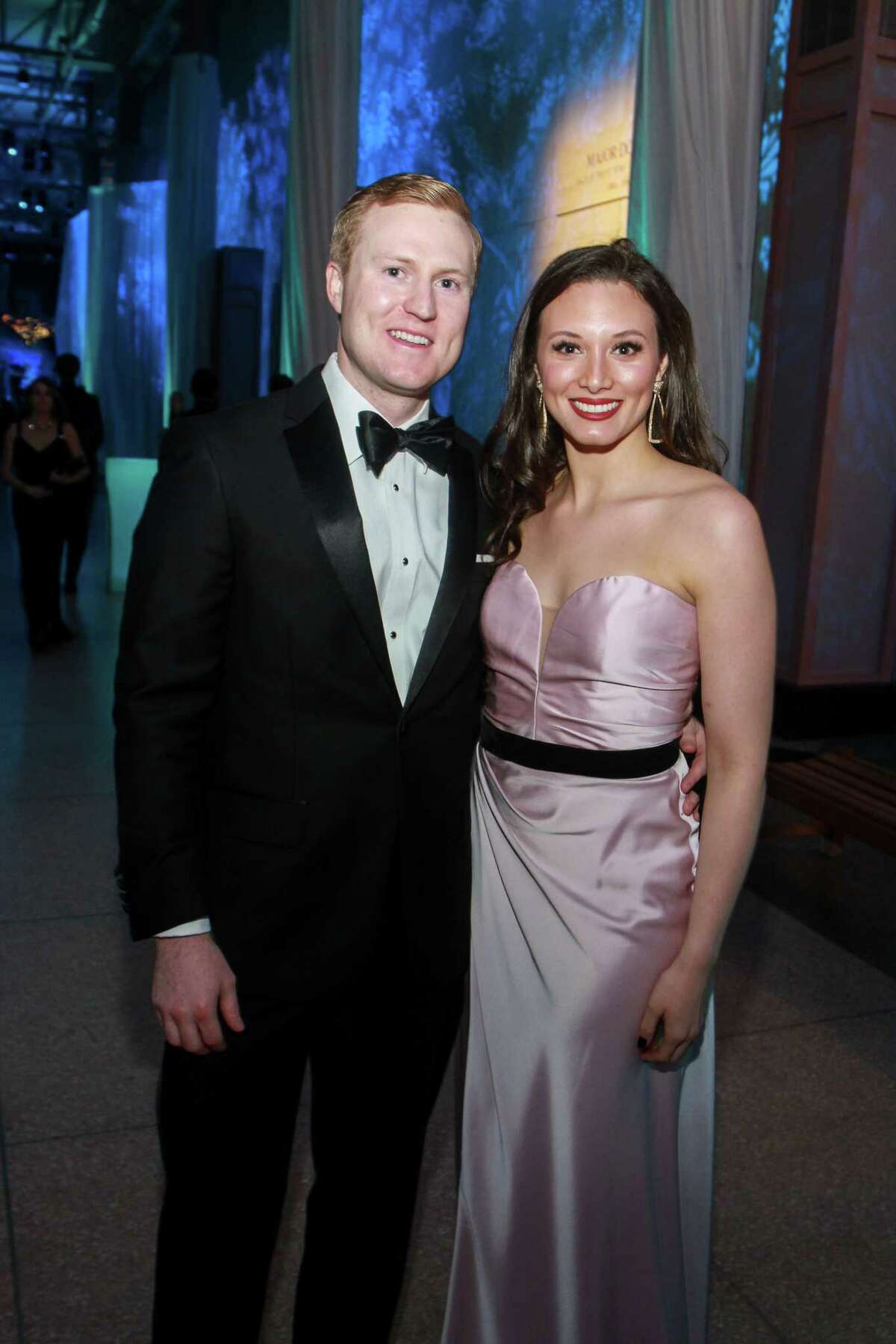 Museum of Natural Science flaunts 422.66 carat sapphire, honors ...