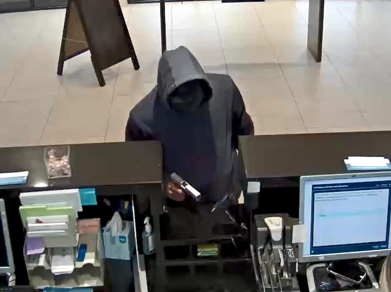 FBI seeks help in identifying man who robbed Houston bank on Monday