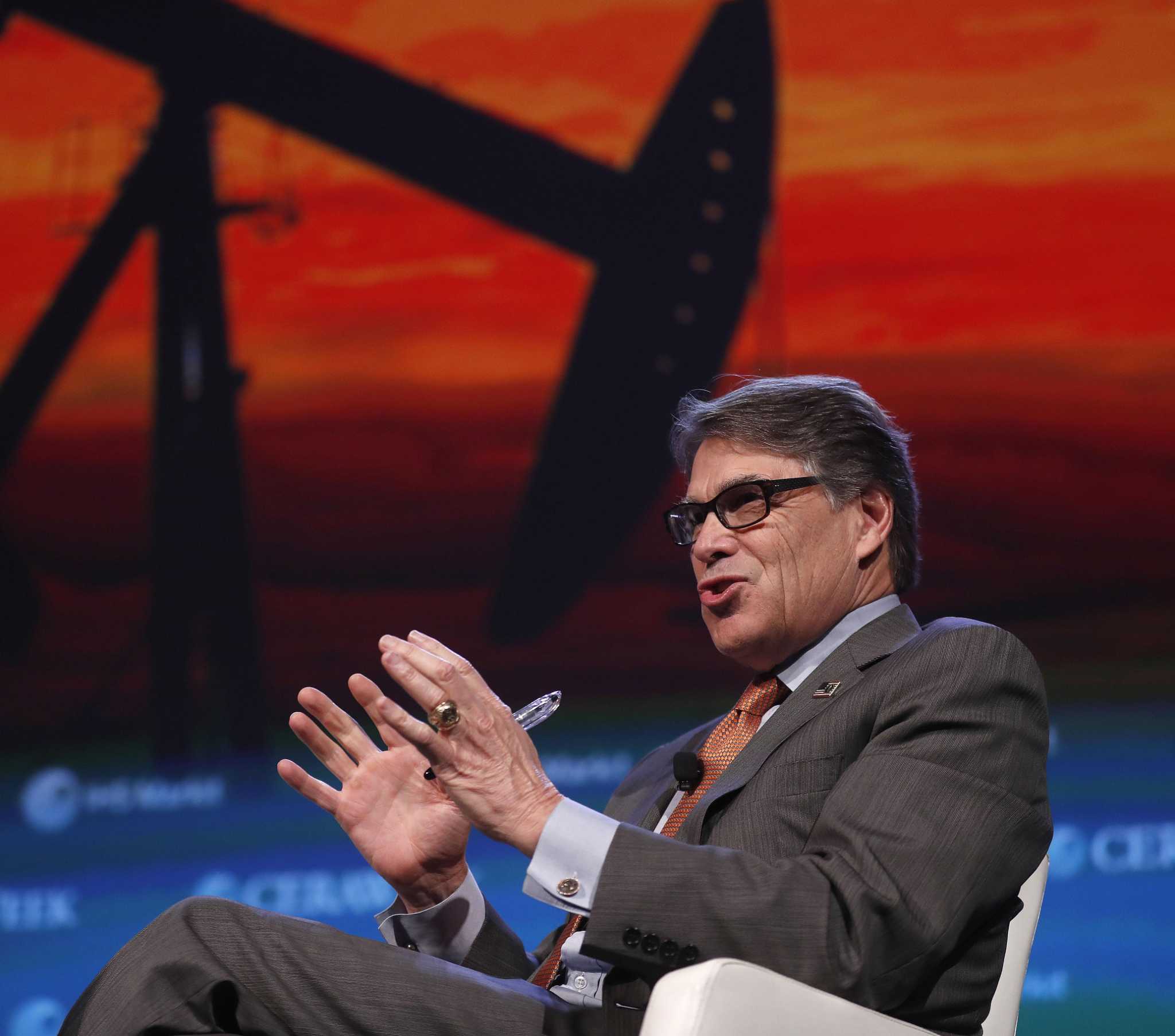 Perry says he's 'thrown a lot of jello at the wall,' on coal, nuclear ...