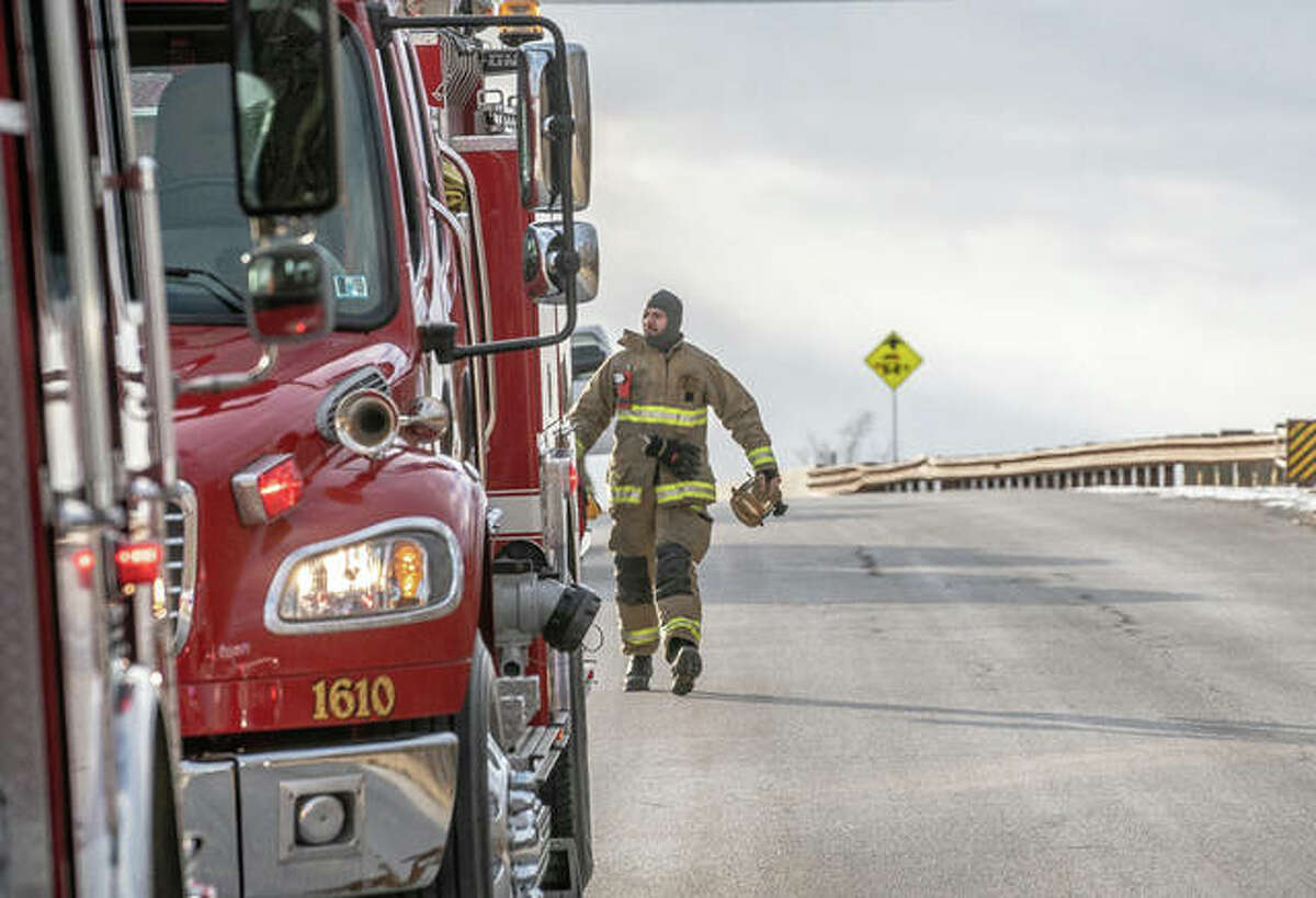 Godfrey fire captain killed fighting Bethalto blaze