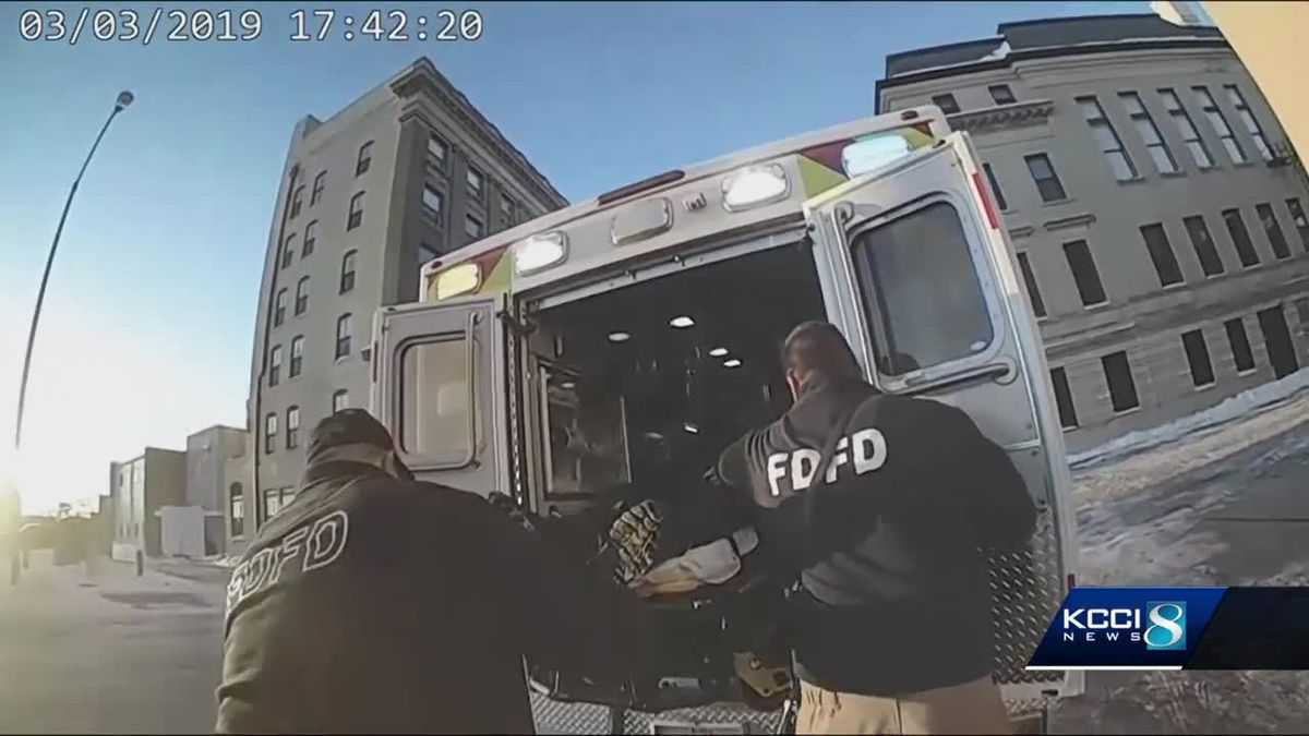 Terrifying bodycam video: Officer suffers overdose during traffic stop