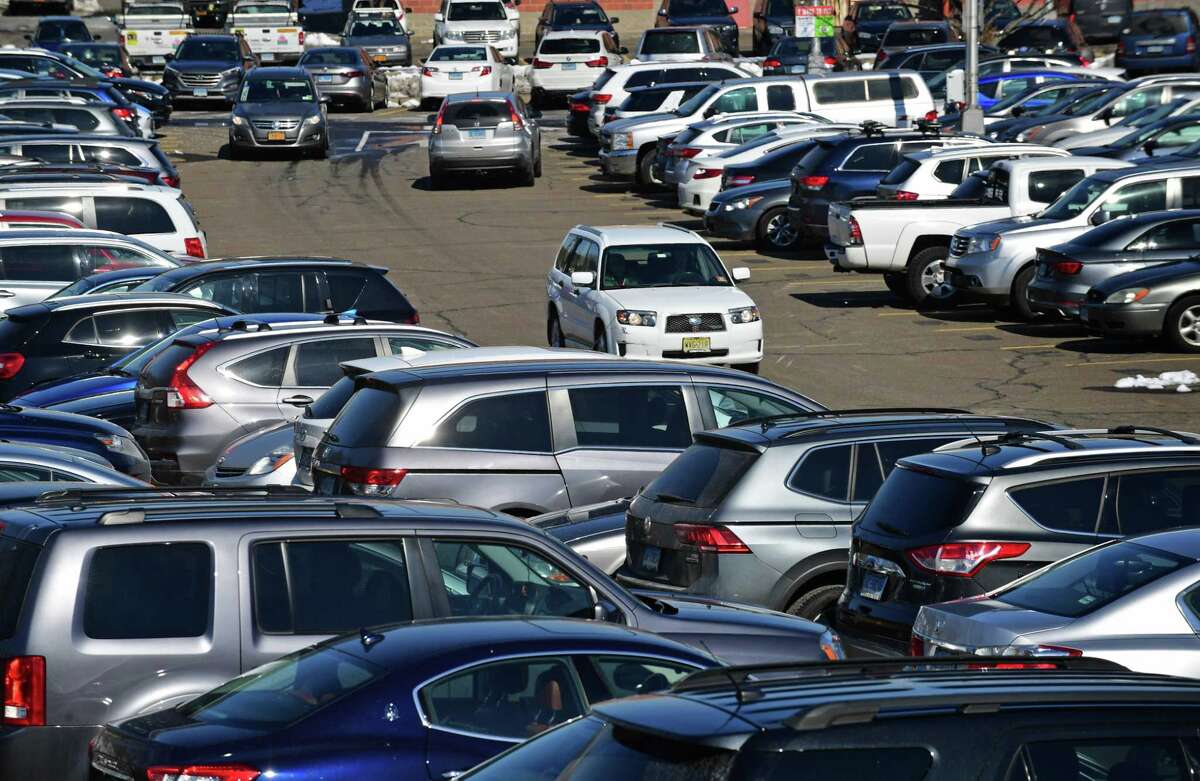 SoNo Collection workers clogging area lots, streets