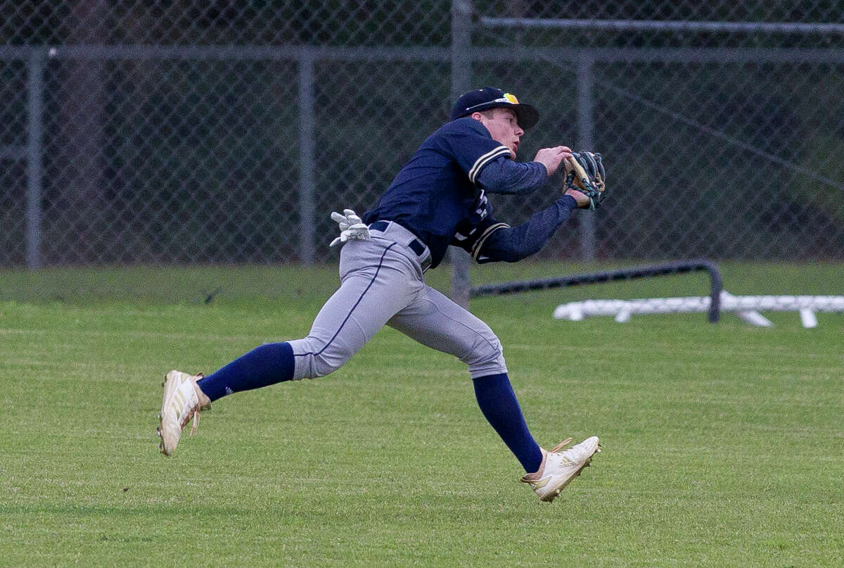 BASEBALL: Lake Creek beats Caney Creek for first district win