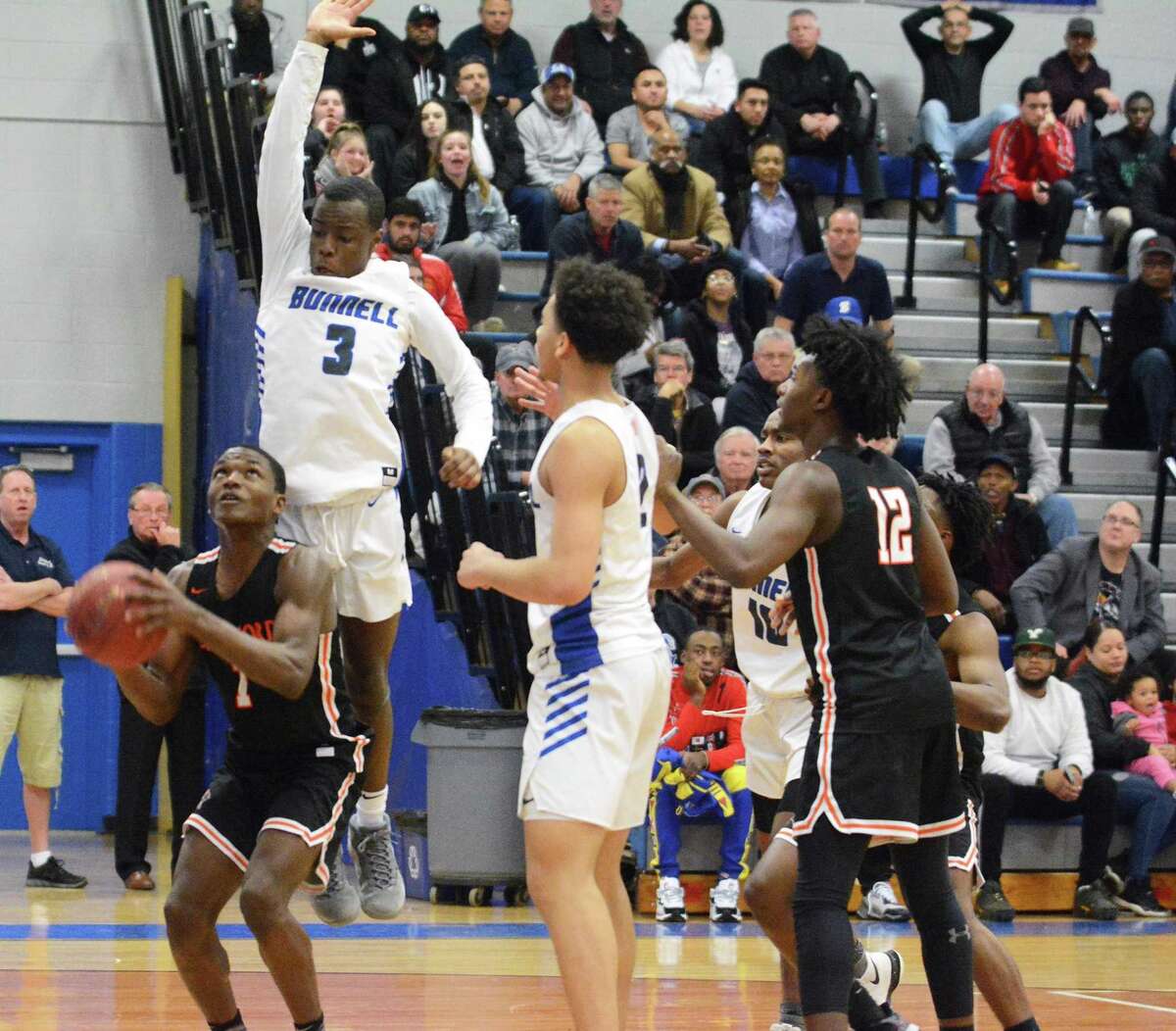 Bunnell grinds out win over Stamford in Division I
