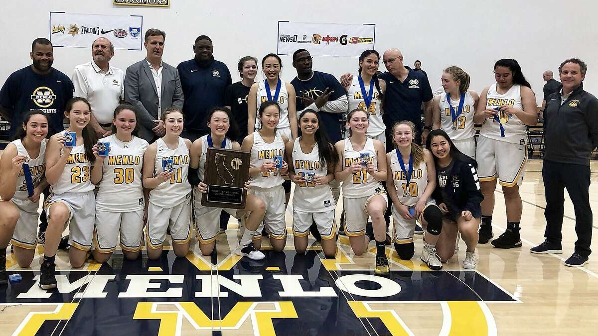 Menlo girls hope for repeat of history