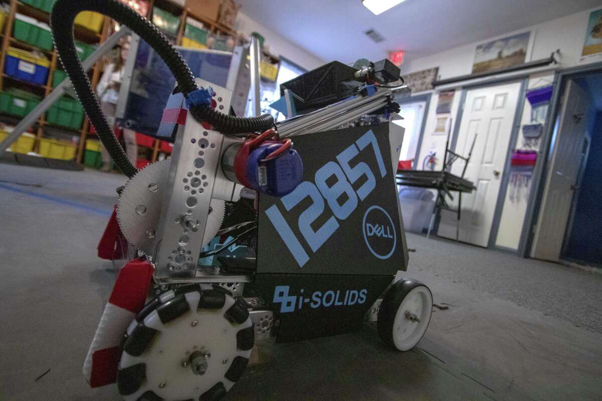 Robotics team to represent Montgomery County at world championships