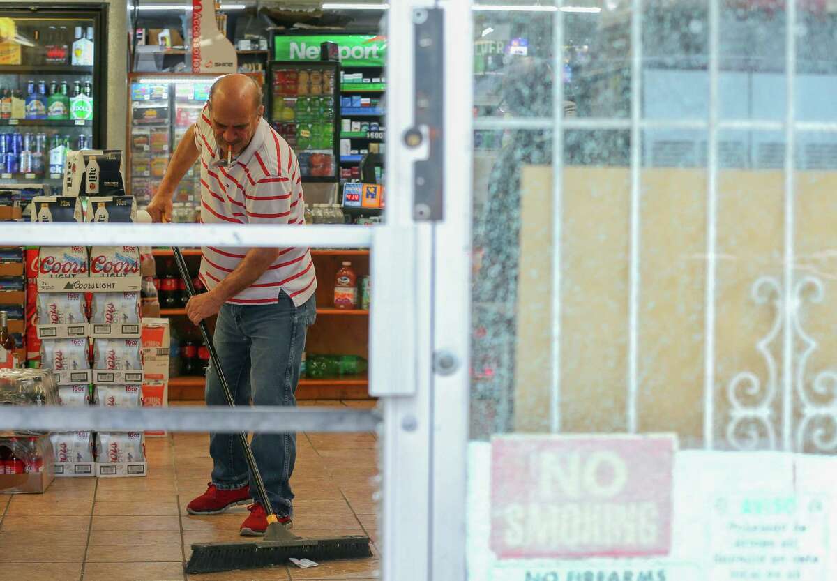 Liquor Store Clerk Fatally Shoots Armed Robber In Southeast Houston