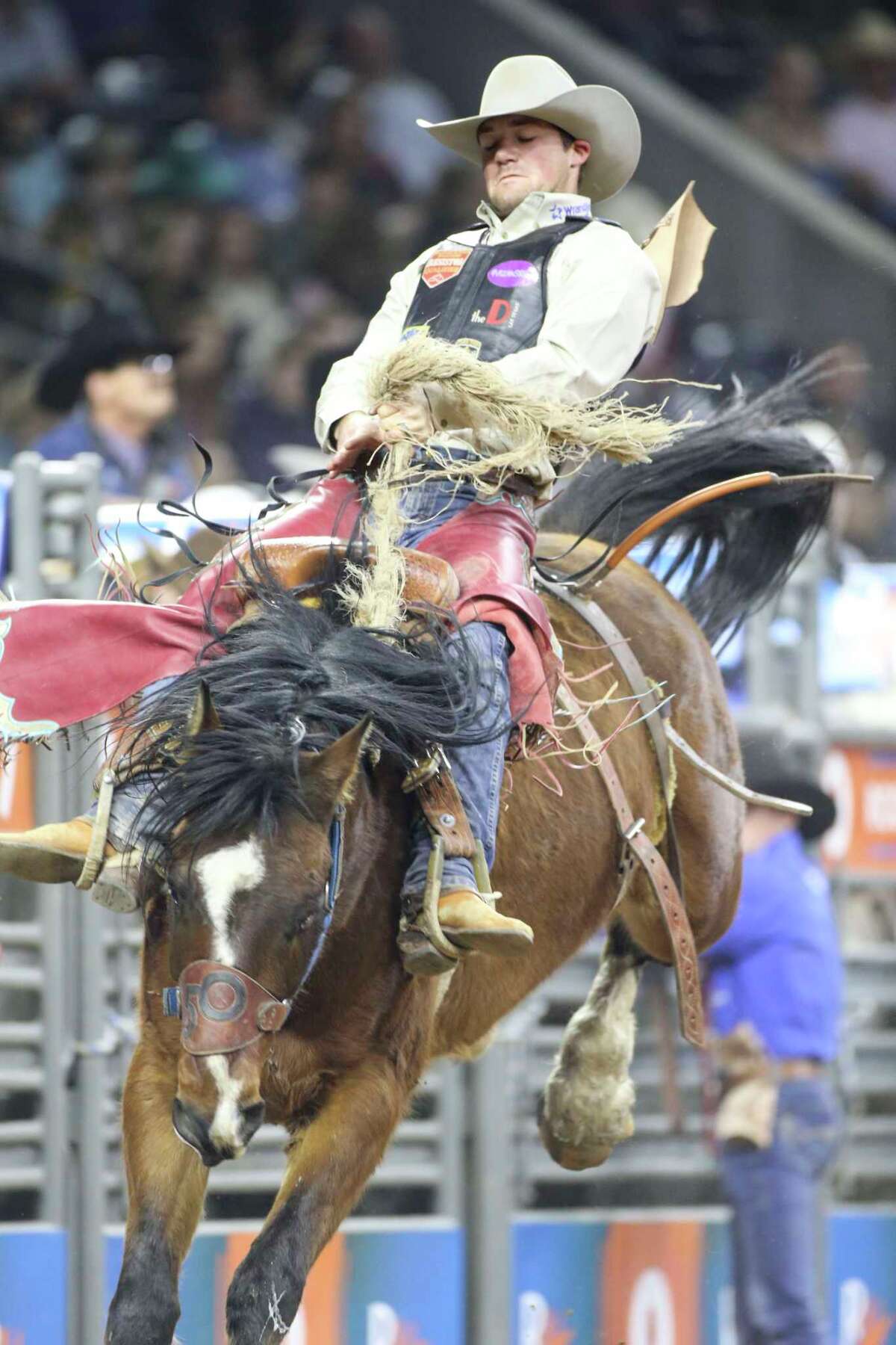Luke Combs brings the hits to RodeoHouston debut