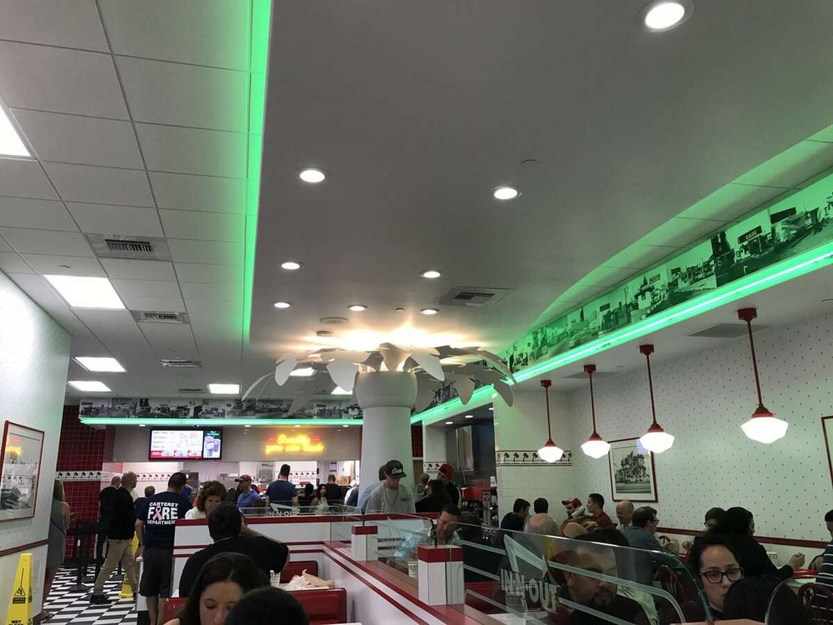 In-N-Out is quietly updating its restaurants. Here's what they look like.
