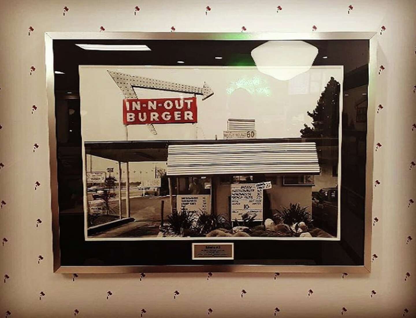 In-N-Out is quietly updating its restaurants. Here's what they look like.