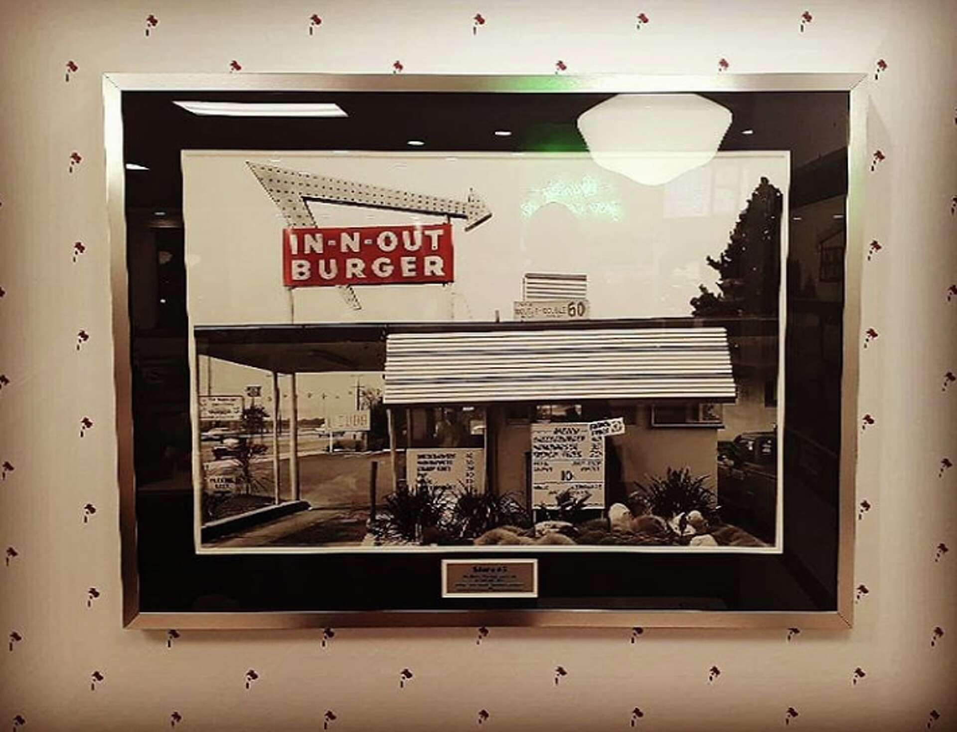 In-N-Out is quietly updating its restaurants. Here's what they look like.