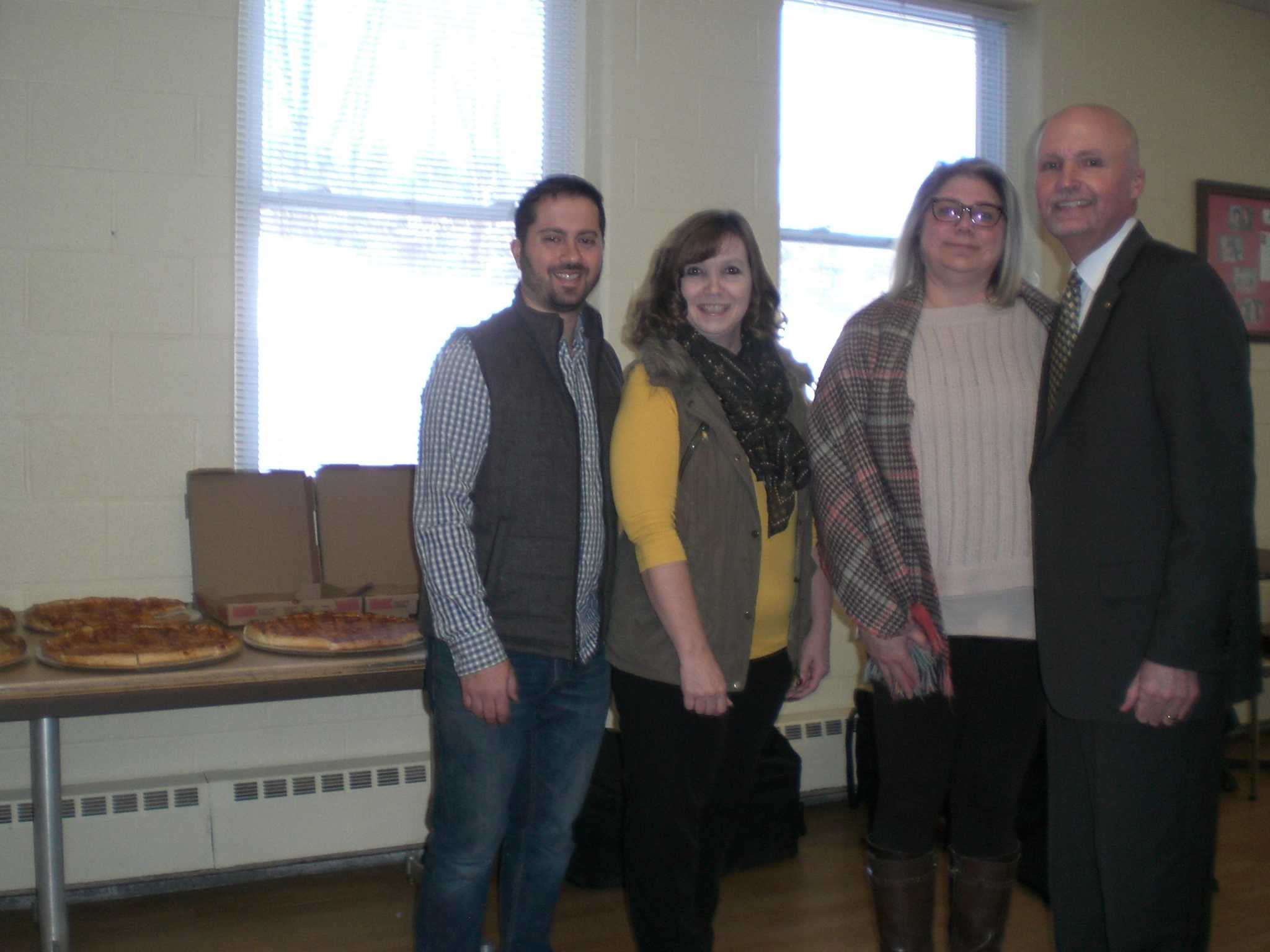 Litchfield’s LABA enjoys Ollie’s Pizza at meeting