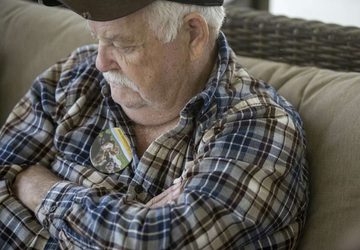 Solar farm divides a ranching community