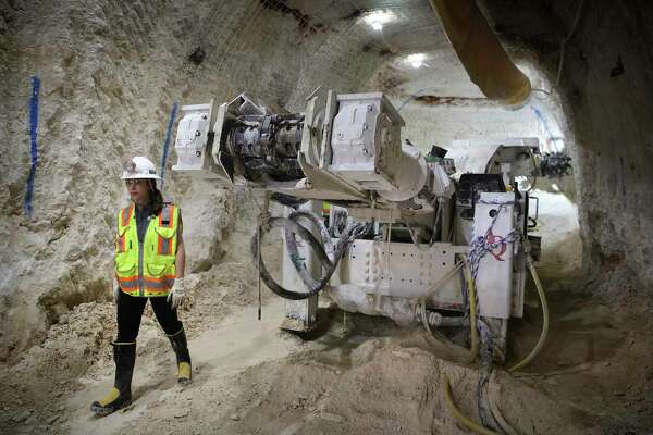 San Antonio boring massive tunnels for Vista Ridge water - ExpressNews.com