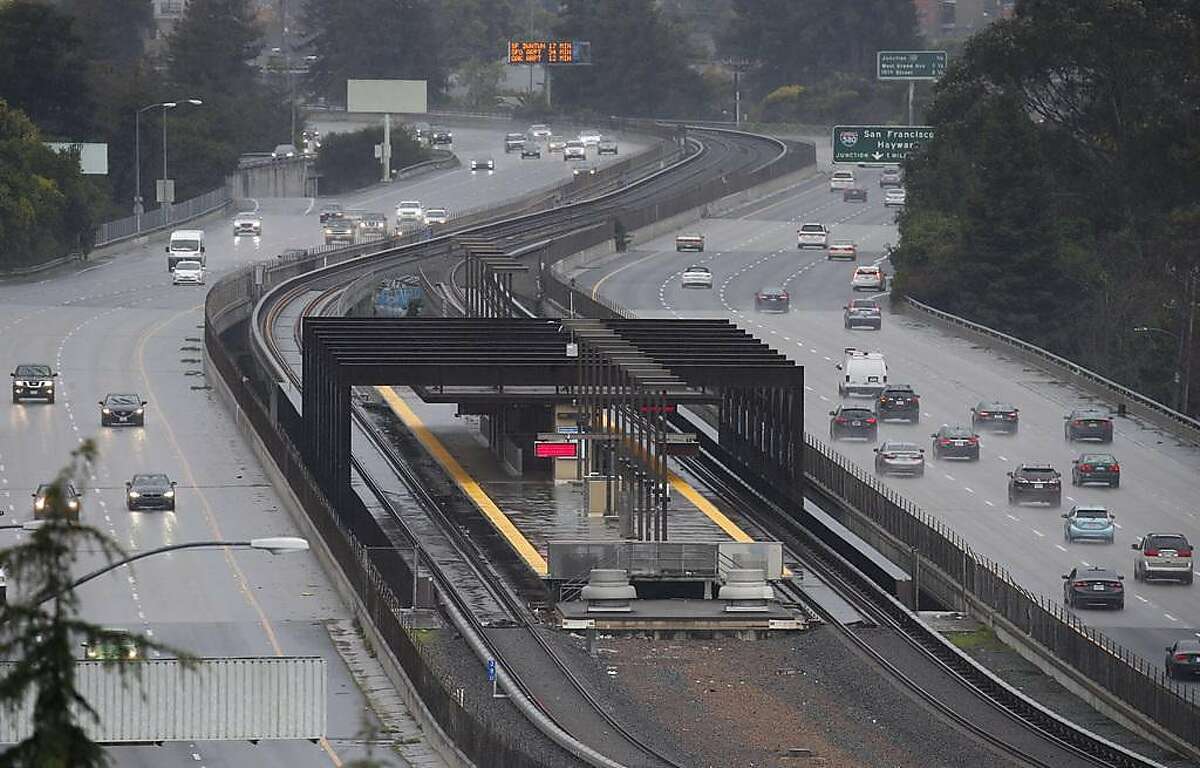 BART service fully restored after mysterious hours-long closure