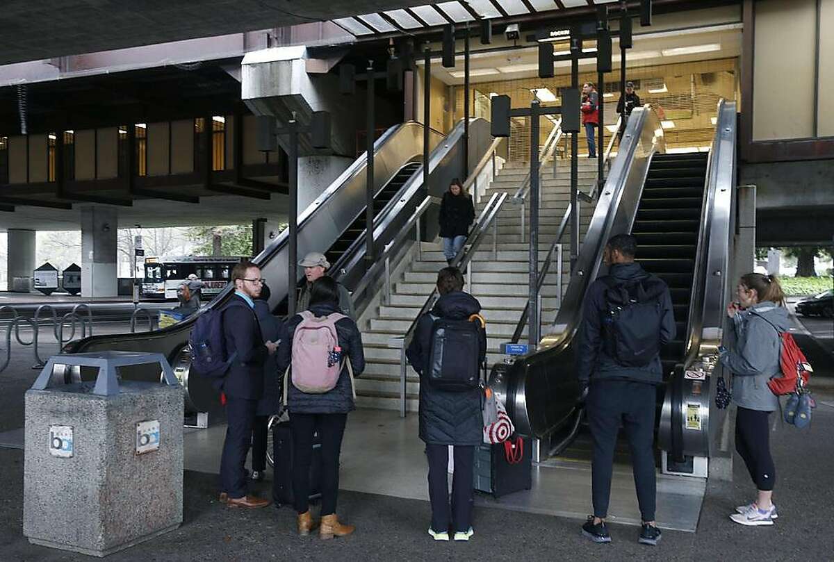 BART service fully restored after mysterious hours-long closure